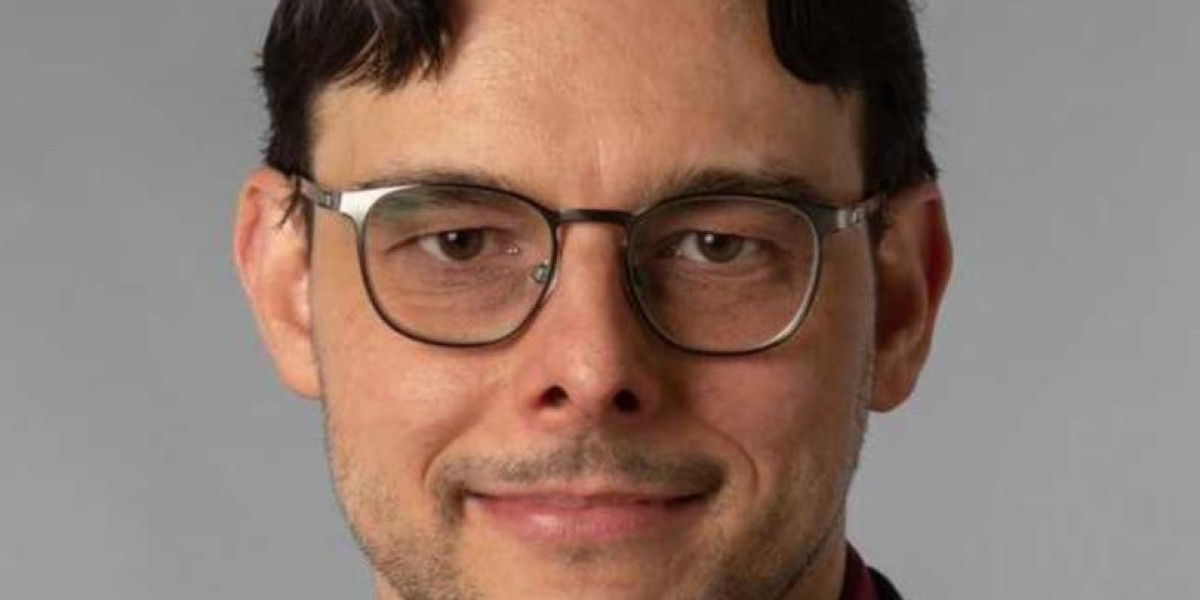 Simon Hoermann - Beneath the Waves